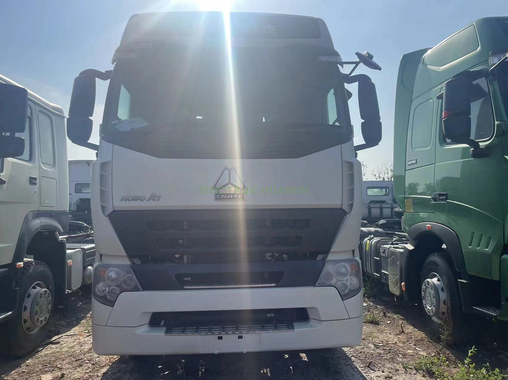 SINOTRUK HOWO A7 6X4 tractor truck